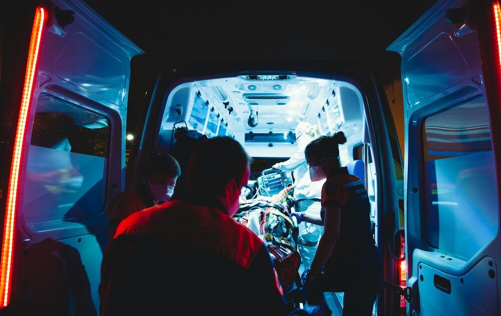 Suspected Methanol poisoning in Laos tragically kills six foreign ...